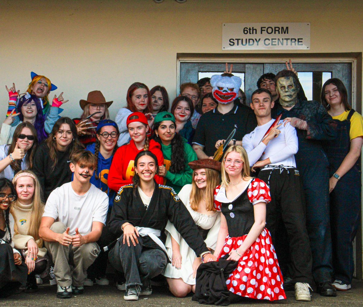 Welcome to Sandwich Technology School