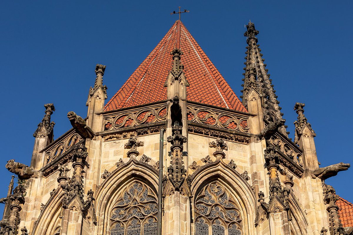 A Brief Introduction to Gothic Architecture: - Thread from The Cultural ...