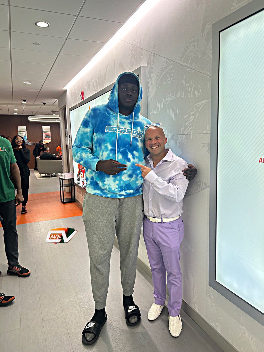 New OL Commit Markel Bell with Exec. Director of FB Dennis Smith : r ...