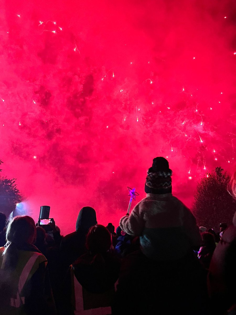 Welcome to Warren Mead School