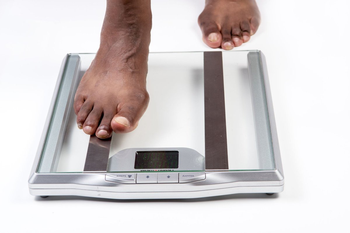 How to easily know your Body Mass Index (BMI) 1. Check your Weight (in ...