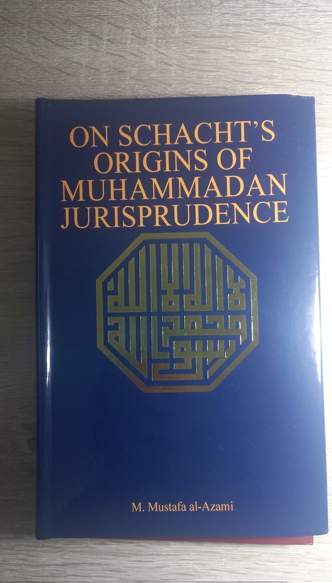 A short collection of books on Hadith Sciences 🧵: —Mustafa Azami ...