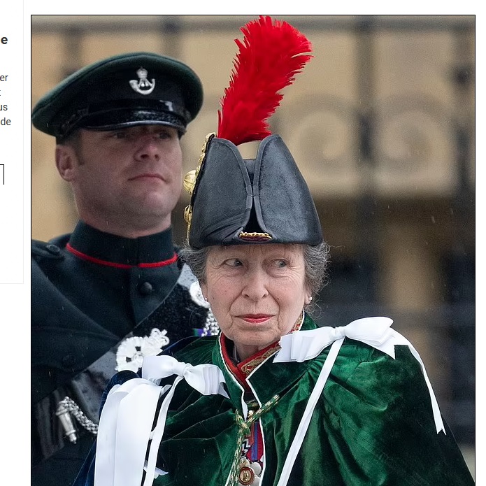 Arise Sir Jacob! Sir Jacob Rees-Mogg formally received his knighthood ...