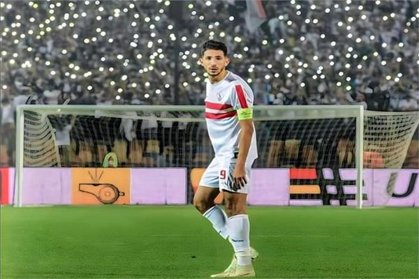 بوابة أخبار اليوم بعد عرضه للبيع أحمد فتوح يظهر في نادي الزمالك