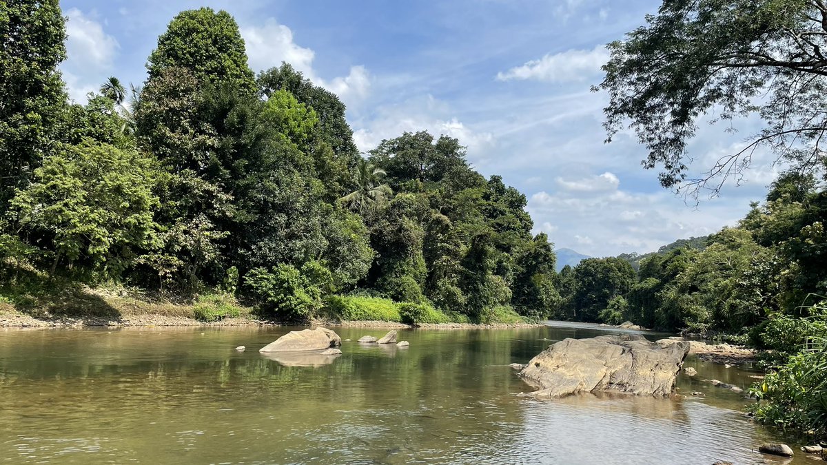 A thread on some of the temples I had the opportunity of visiting last ...