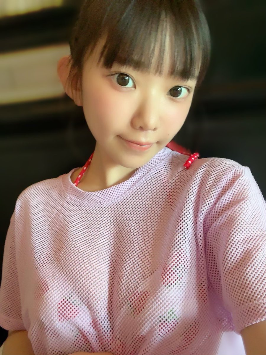 【悲報】合法ロリ巨乳のまりちゅうこと長澤茉里奈さん(28)、全治2か月の骨折【画像あり】 [808139444]