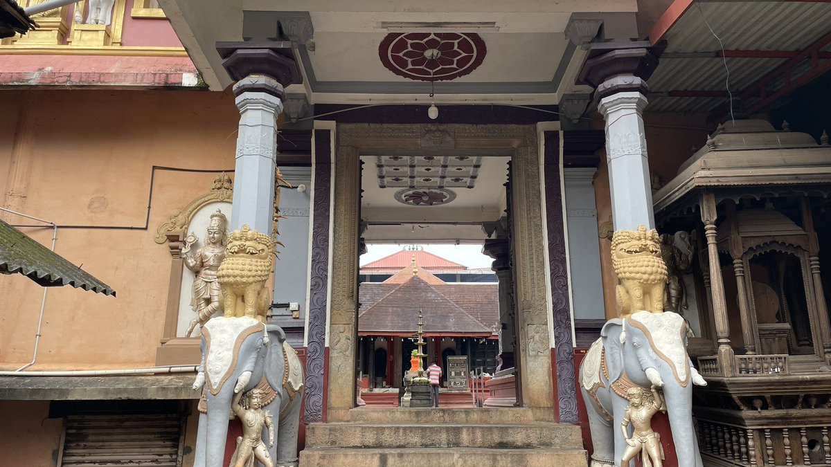 A thread on some of the temples I had the opportunity of visiting last ...