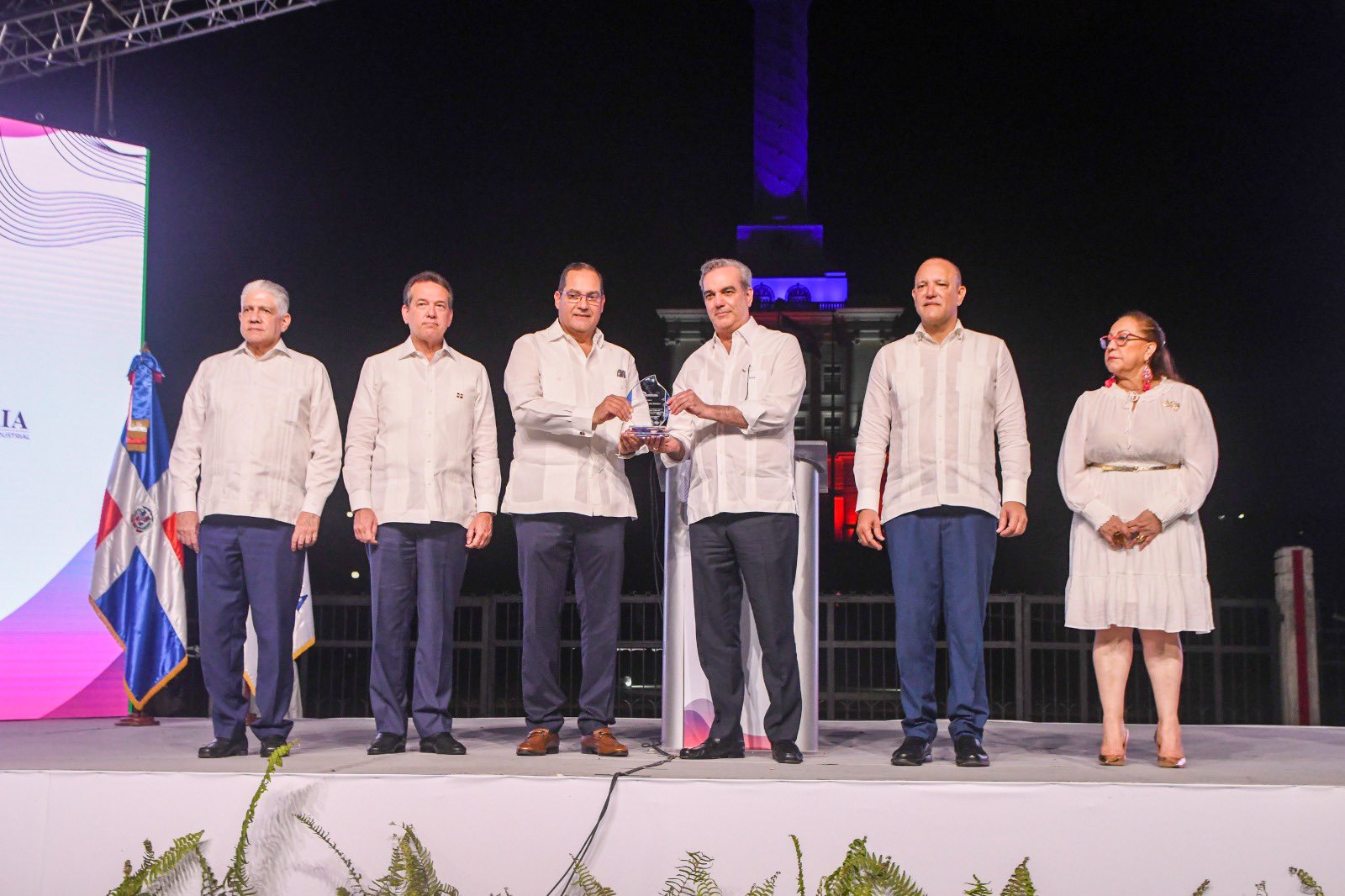 Presidente Abinader Inaugura En Santiago Feria “Innovación Y ... Presidente Abinader Inaugura En Santiago Feria “Innovación Y ...