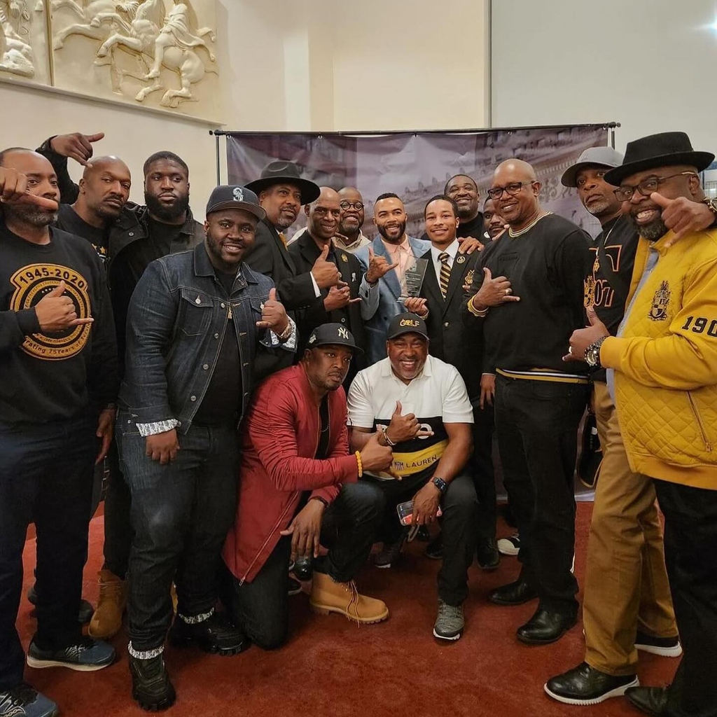 Alpha Phi Alpha Fraternity Inc Brothers Gathered For A Special 7984