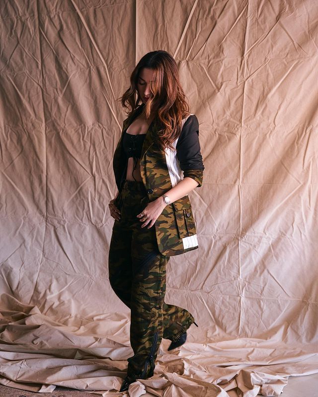 Miss B fan(Tammu fan😘 ️) on Twitter: "Tammy 'The Stylish Queen 👑' #Tamannaah #TamannaahBhatia"