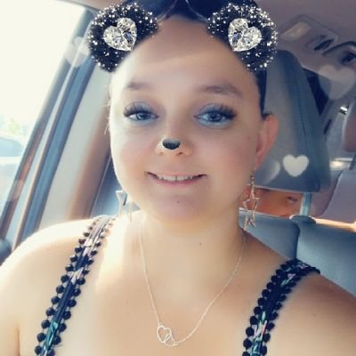 Katie 🎄🎁 ️🎃🧑‍🎄👻 on Twitter: "HEY VOL NATION & TWITTER NATION IT'S MY BIRTHDAY #28 https://t.co ...