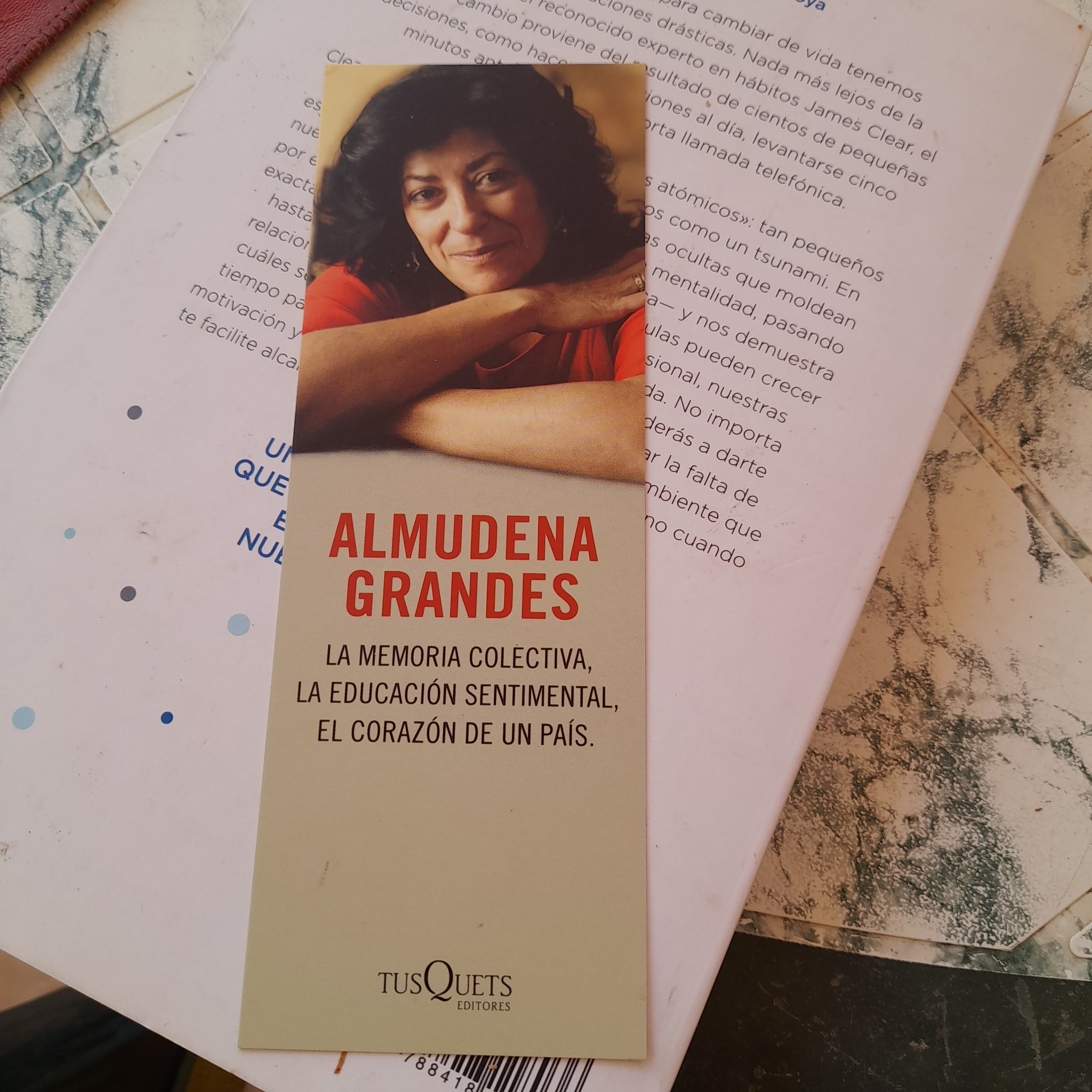 El Gen Martínez 🎷🐿️ 🎷🐿️🎷🐿️🎷🐿️🎷🐿️🎷🐿️ on Twitter: "Acabo de abrir un libro que me han regalado de ...