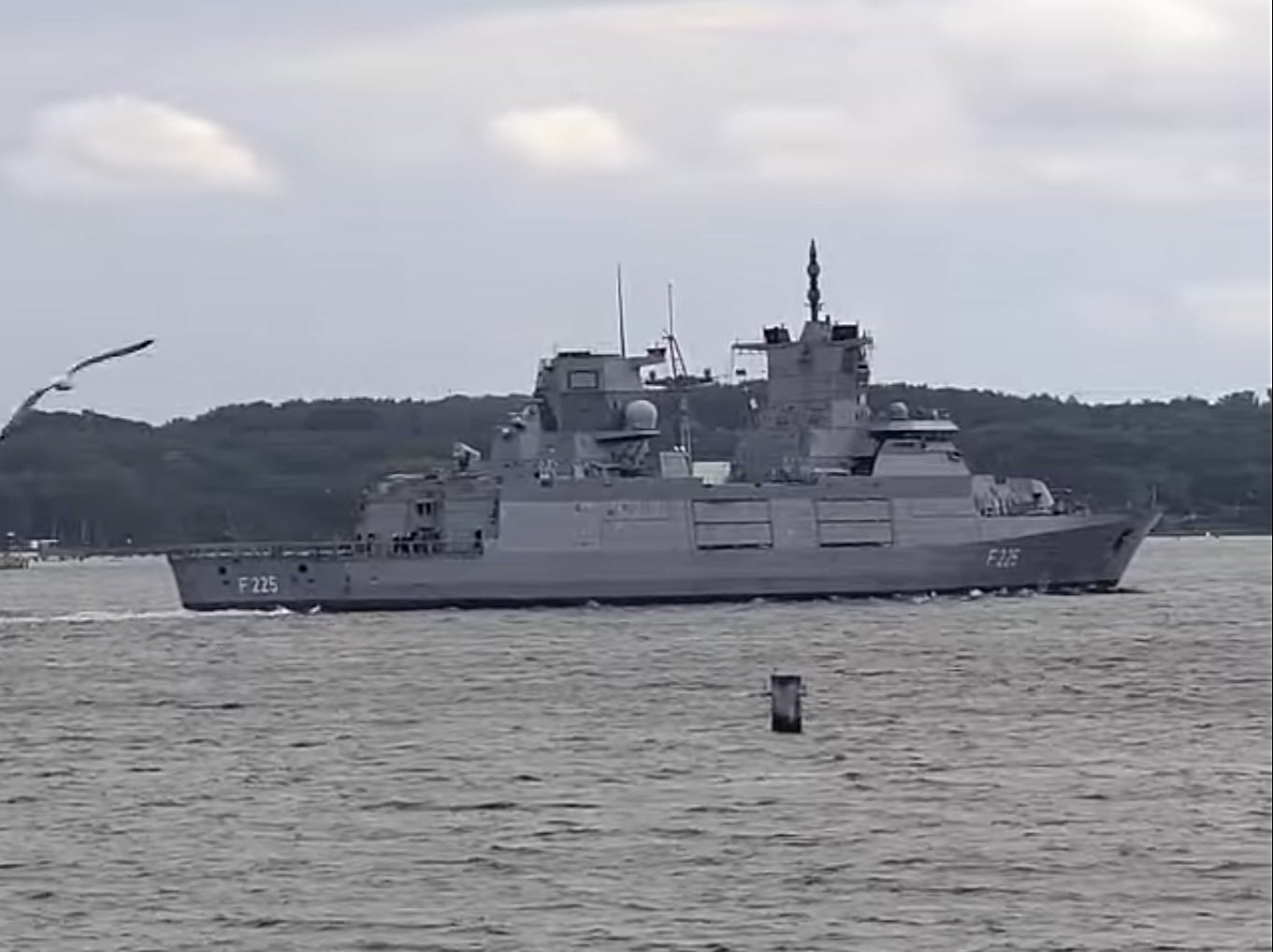 WarshipCam on Twitter: "German Navy Baden-Wurttemberg-class frigate FGS Rheinland-Pfalz (F225 ...