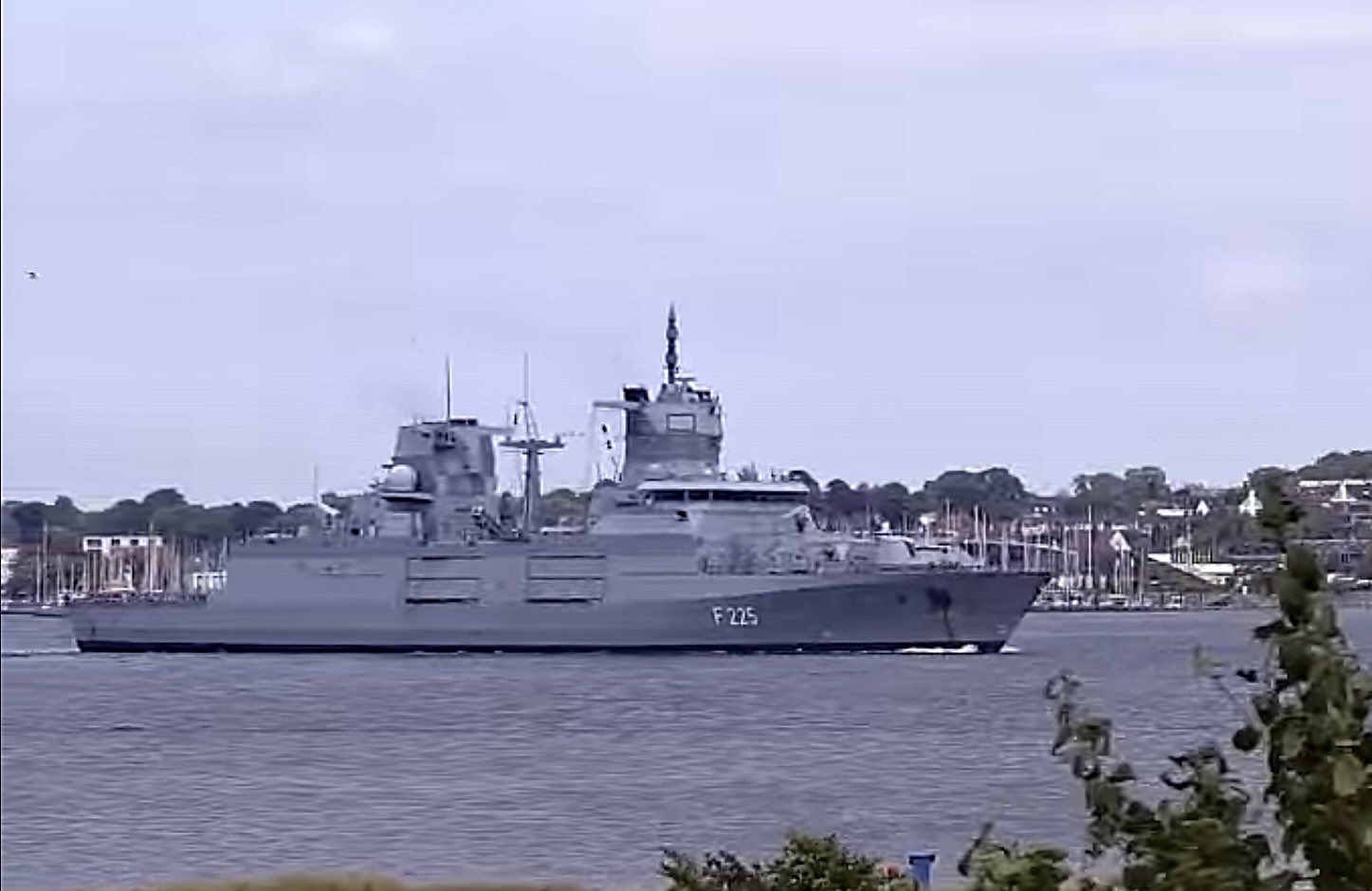 WarshipCam on Twitter: "German Navy Baden-Wurttemberg-class frigate FGS Rheinland-Pfalz (F225 ...