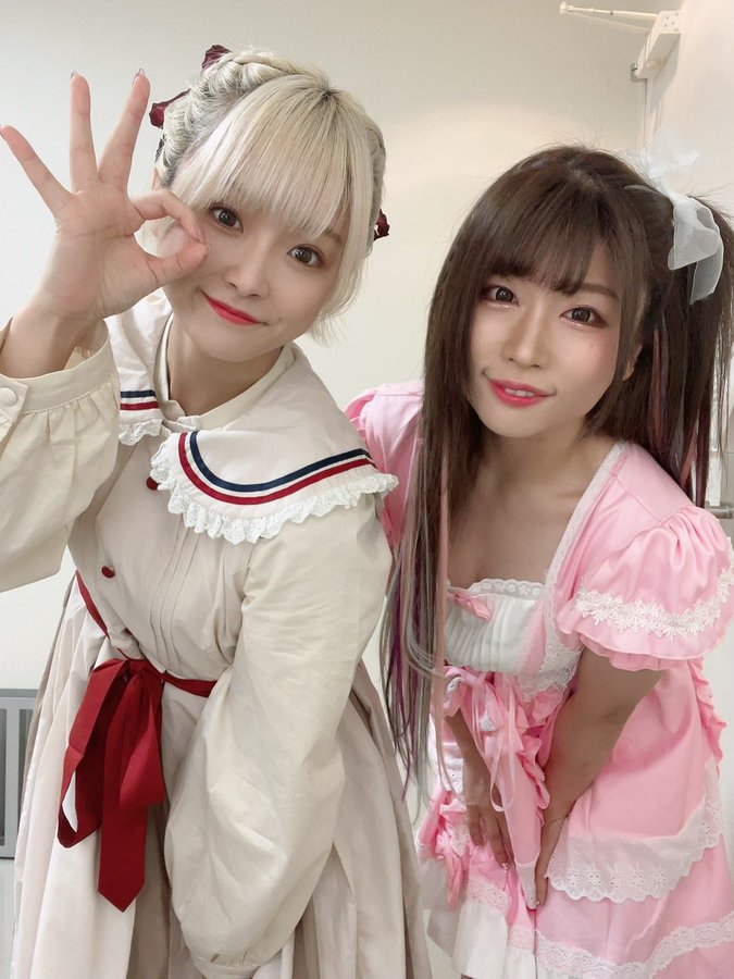 大阪からのマー君withハチワレちゃん😼 On Twitter おはようございます🌈 本日の大阪は雨模様ですが 北海道ではスターダムの熱い 闘いが行われます‼️ 今日も幸せの1日となります