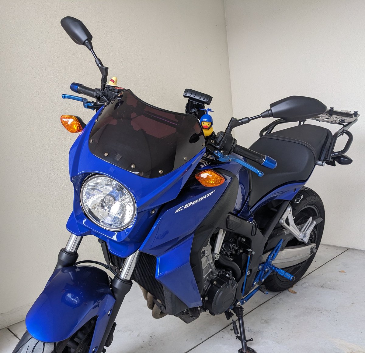 🐾三毛狸🐾 On Twitter 他人と被らないバイク ①②ノーマルcb650f ③④三毛狸仕様青狸