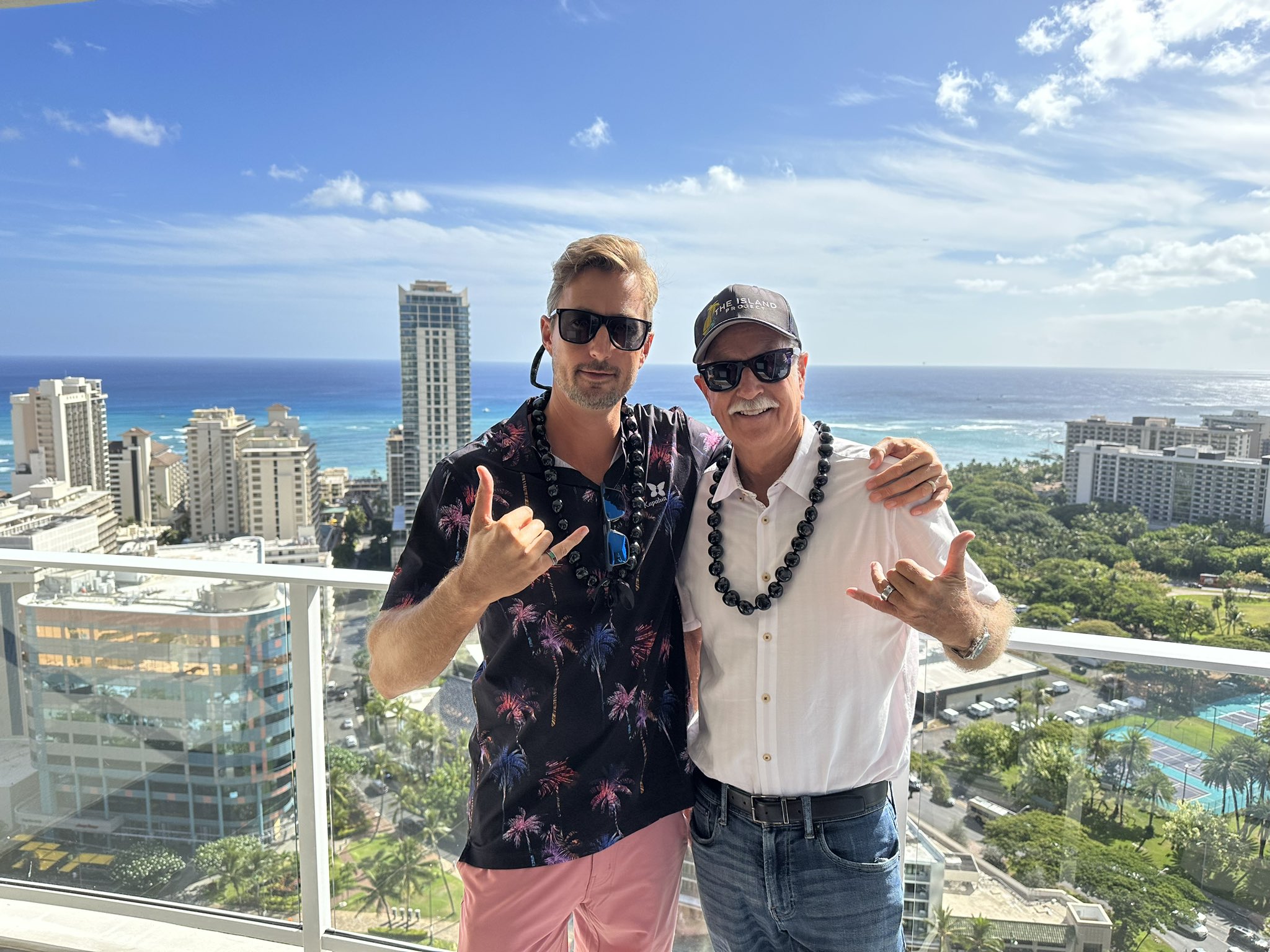 Christopher Greene 😎🏝🚀⛵️ on Twitter: "Condo hunting for IP 🏝️ Will be buying 2. FLAGSHIP 1 Maui ...