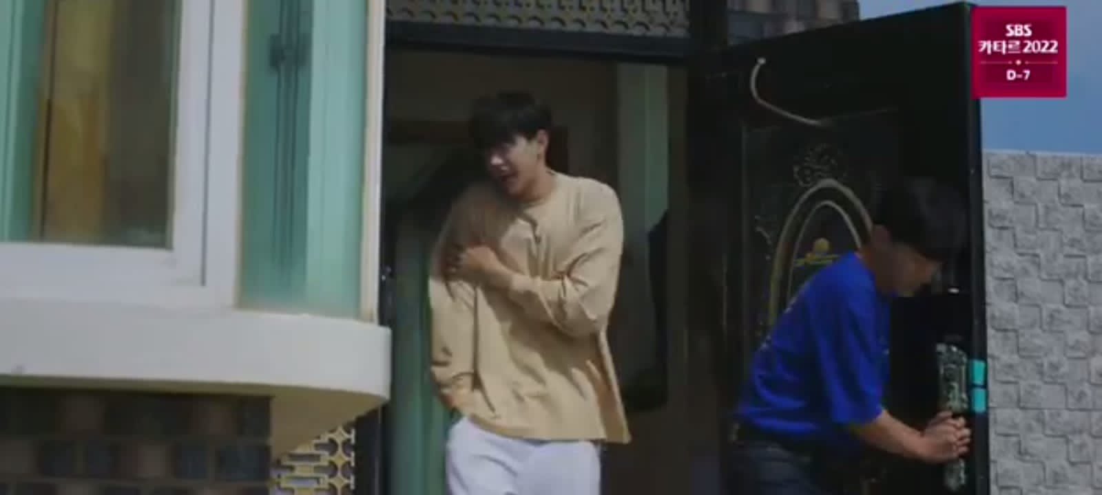 K-Drama Menfess on Twitter: "•kdm• Kepentok ini ada di script kah guys? Wkwkwkwkw ngakak bgt ...