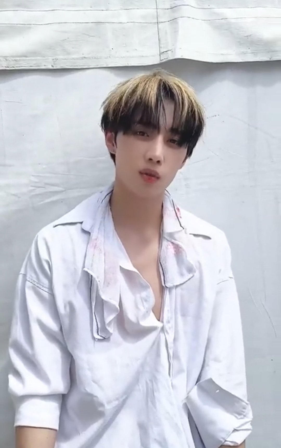 j.🌙🌛jaan on Twitter: "ผ้าเลอะสีแดงๆ คืออะไร ไปทำไรมาา https://t.co/PPUwsp5T69" / Twitter