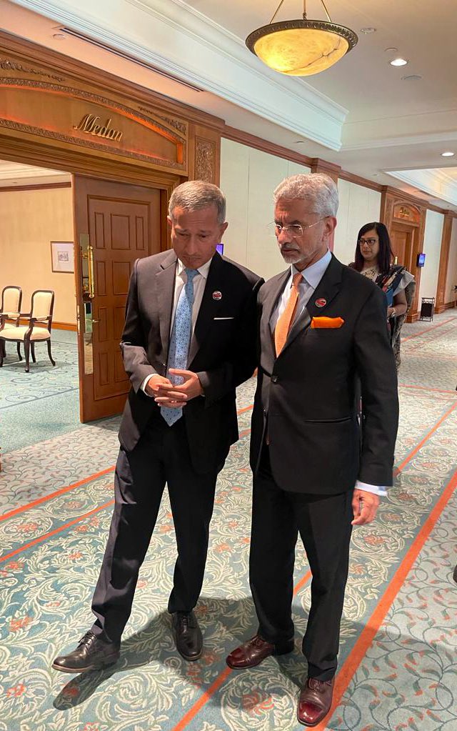 Dr. S. Jaishankar on Twitter: "Pleasure to meet again @VivianBala of Singapore. A good ...