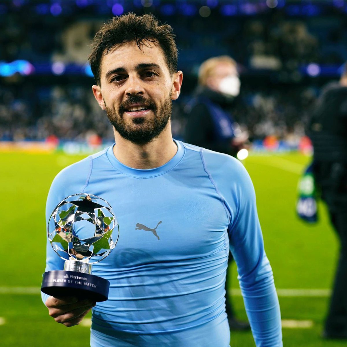 🚨 Barcelona want to sign Manchester City midfielder Bernardo Silva but ...