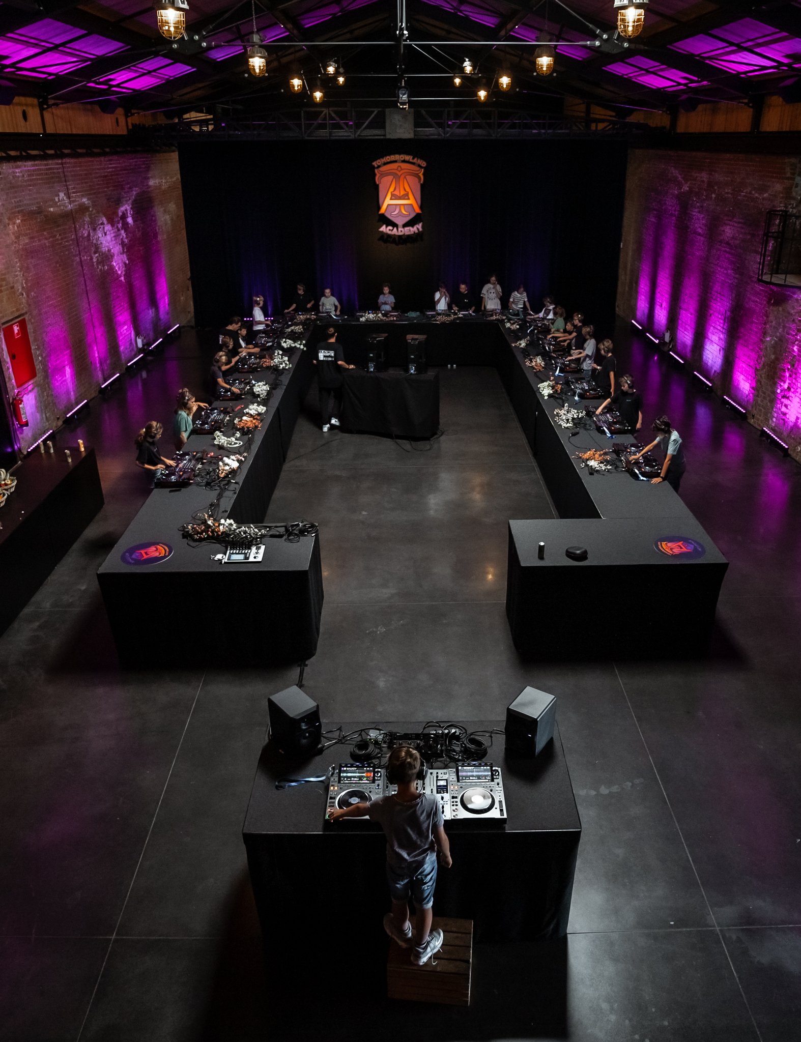 Tomorrowland on Twitter: "The Tomorrowland Academy kicked off with the Kids Bootcamp. Young ...