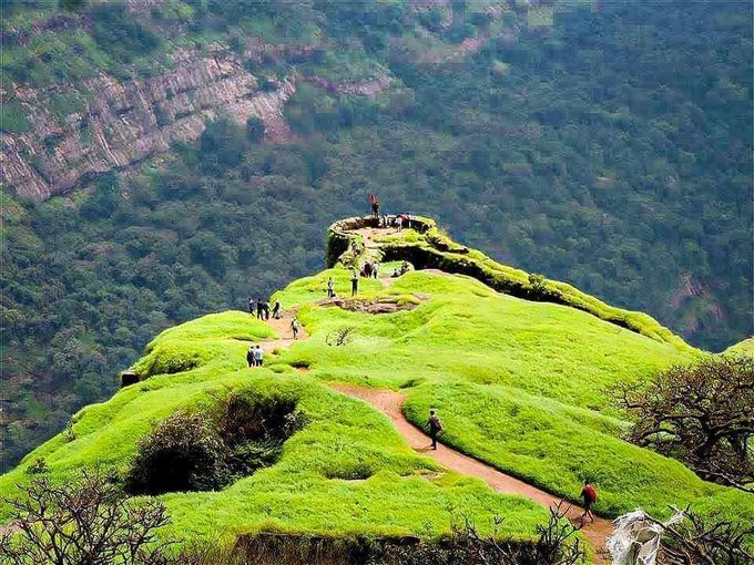 10 of the most amazing Fort Treks in Maharashtra, India 1. Rajgad Fort ...