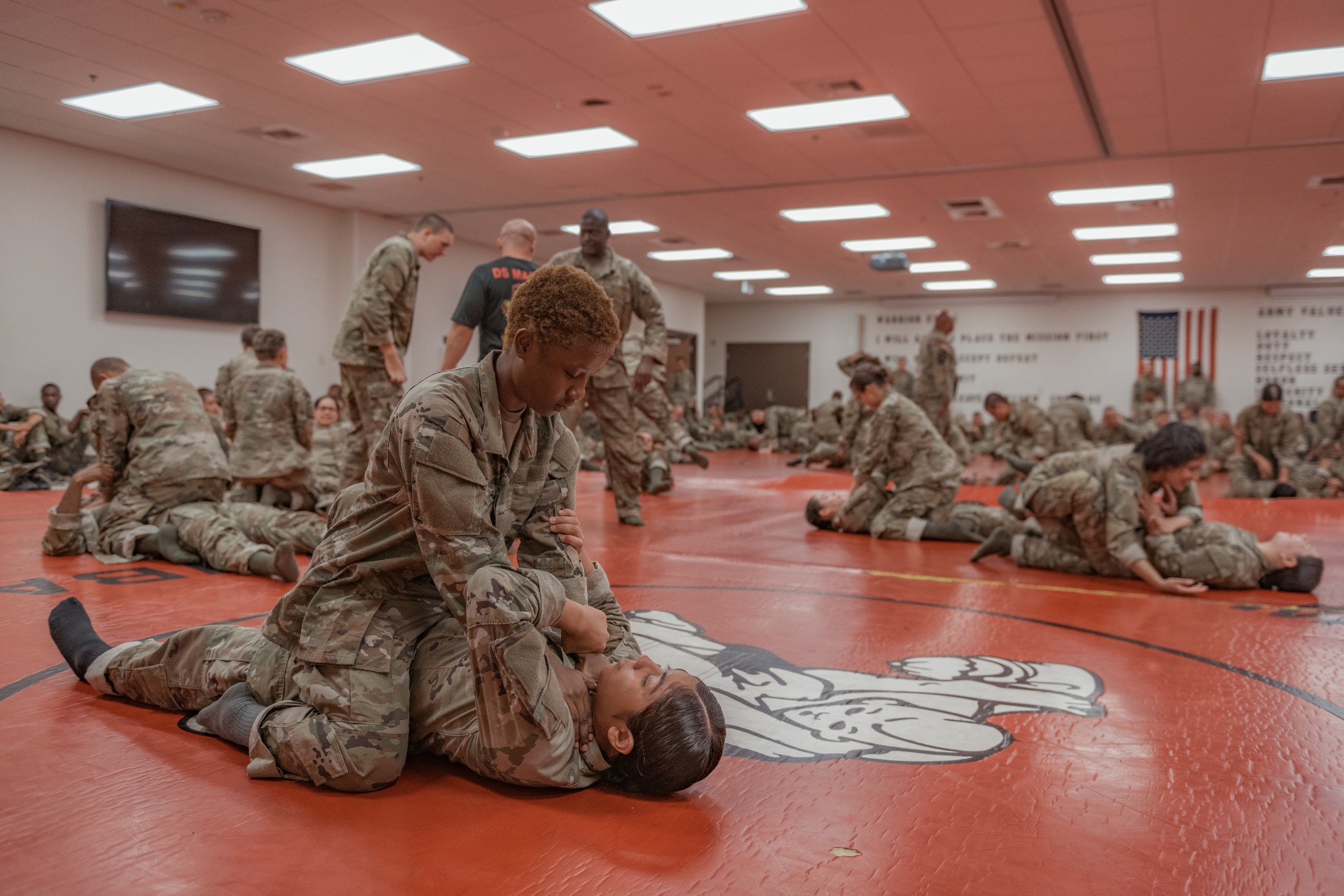 U.S. Army TRADOC on Twitter: "Unleashing the warrior within!🥋💪 Trainees with F Battery @1_31FA ...