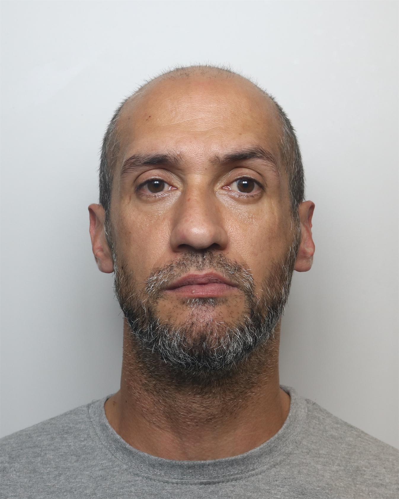 West Yorkshire Police On Twitter Bradford Man Dale Osborne 43 Has