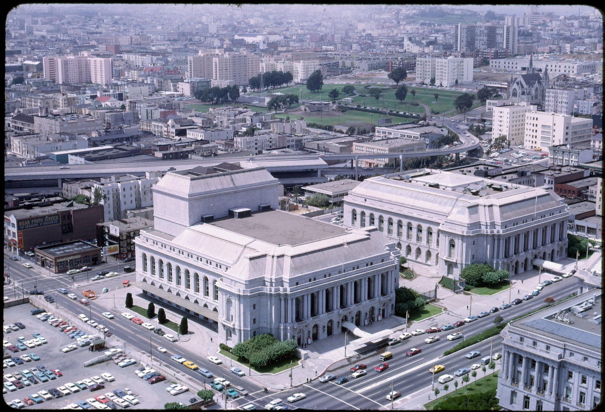 David Gallagher on Twitter: "View from Fox Plaza, August 1966 A view northwest toward the War ...
