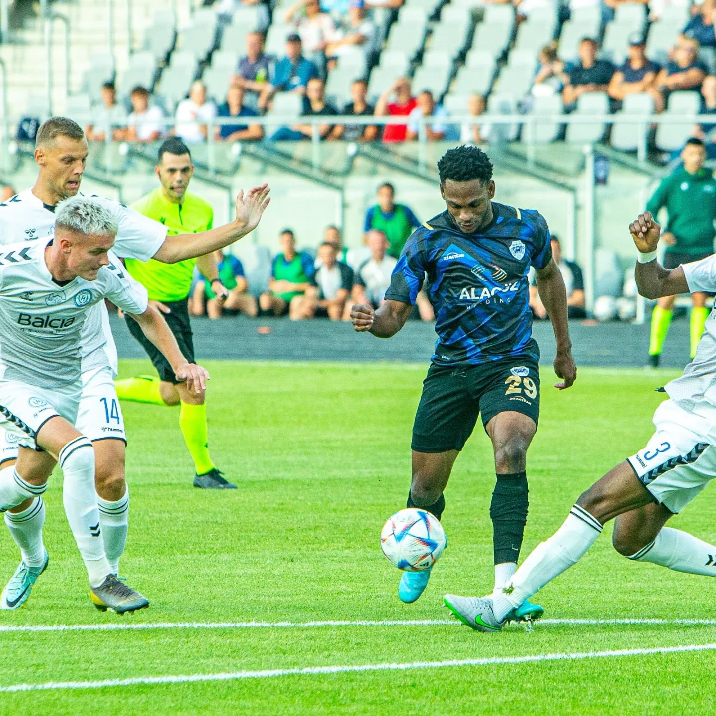 Sports Digitale on Twitter: "🔥 Türk iş adamları tarafından yönetilen ve Cihat Arslan’ın hocalık ...