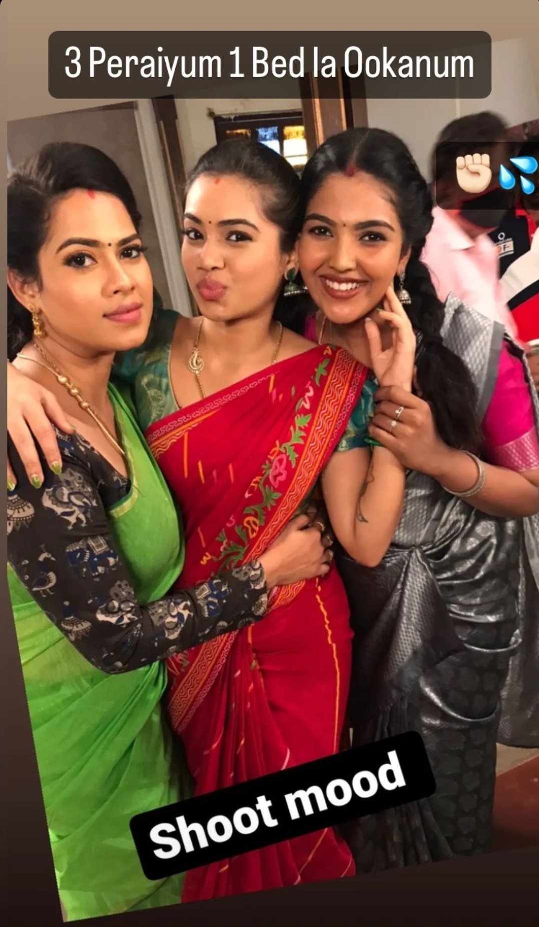 Actress Beast 😈 on Twitter: "@Anjalianju_ @muthu_sweatha @MeenaDreamer ...