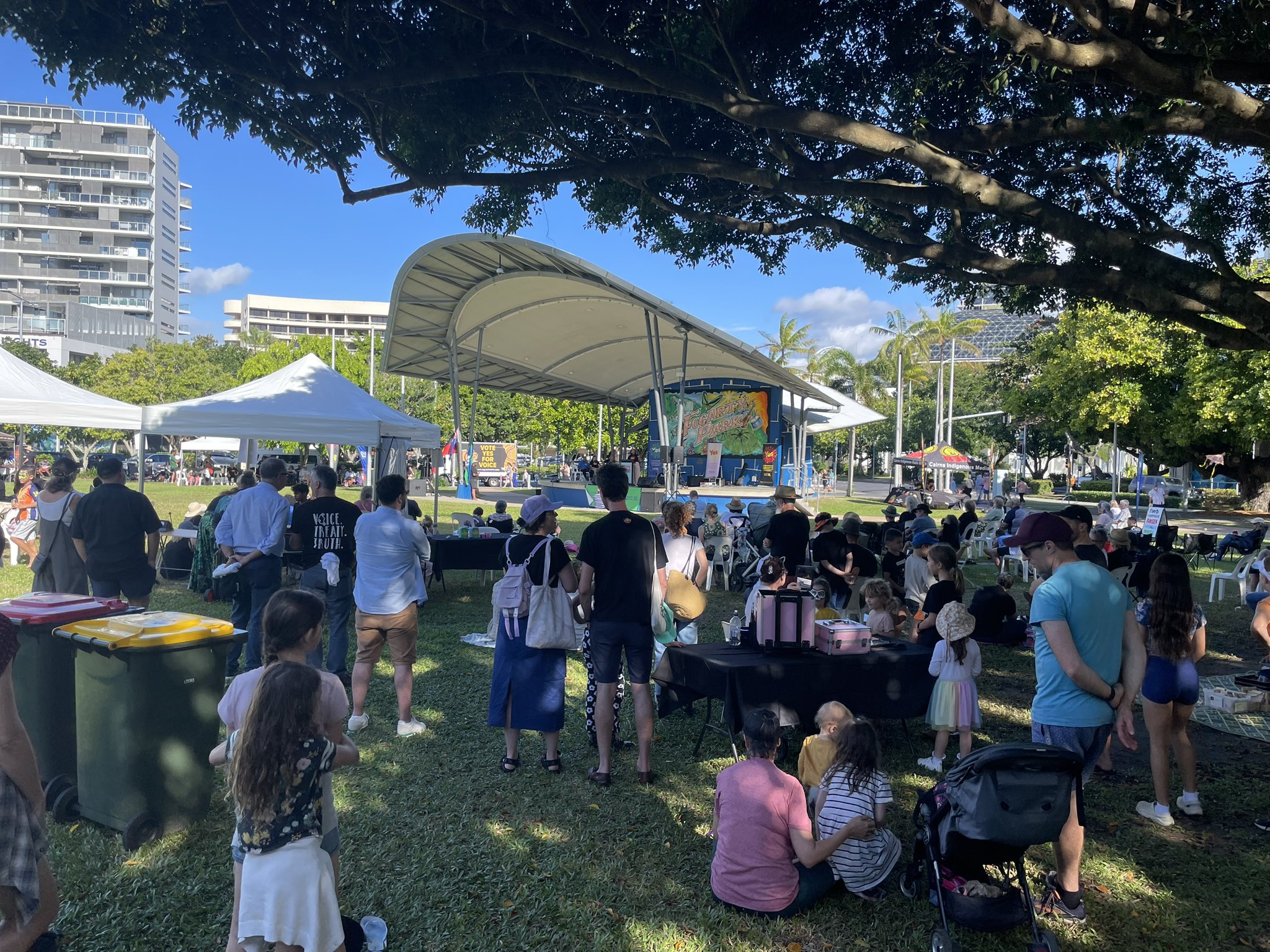 Luke Hilakari on Twitter: "YES! Campaign are doing a terrific job in Cairns. Love this ...