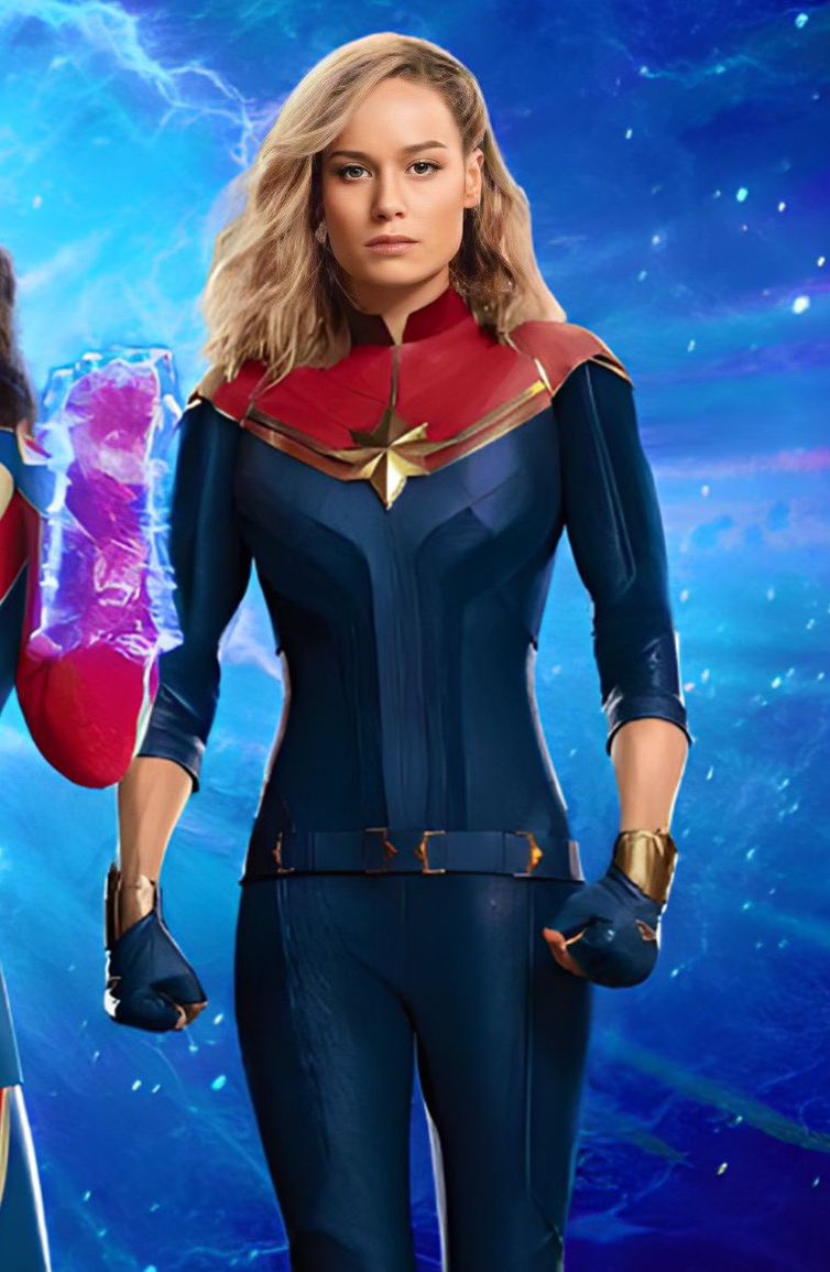 Captain Marvel News on Twitter: "The way her shoulder muscles are so visible under the suit ...