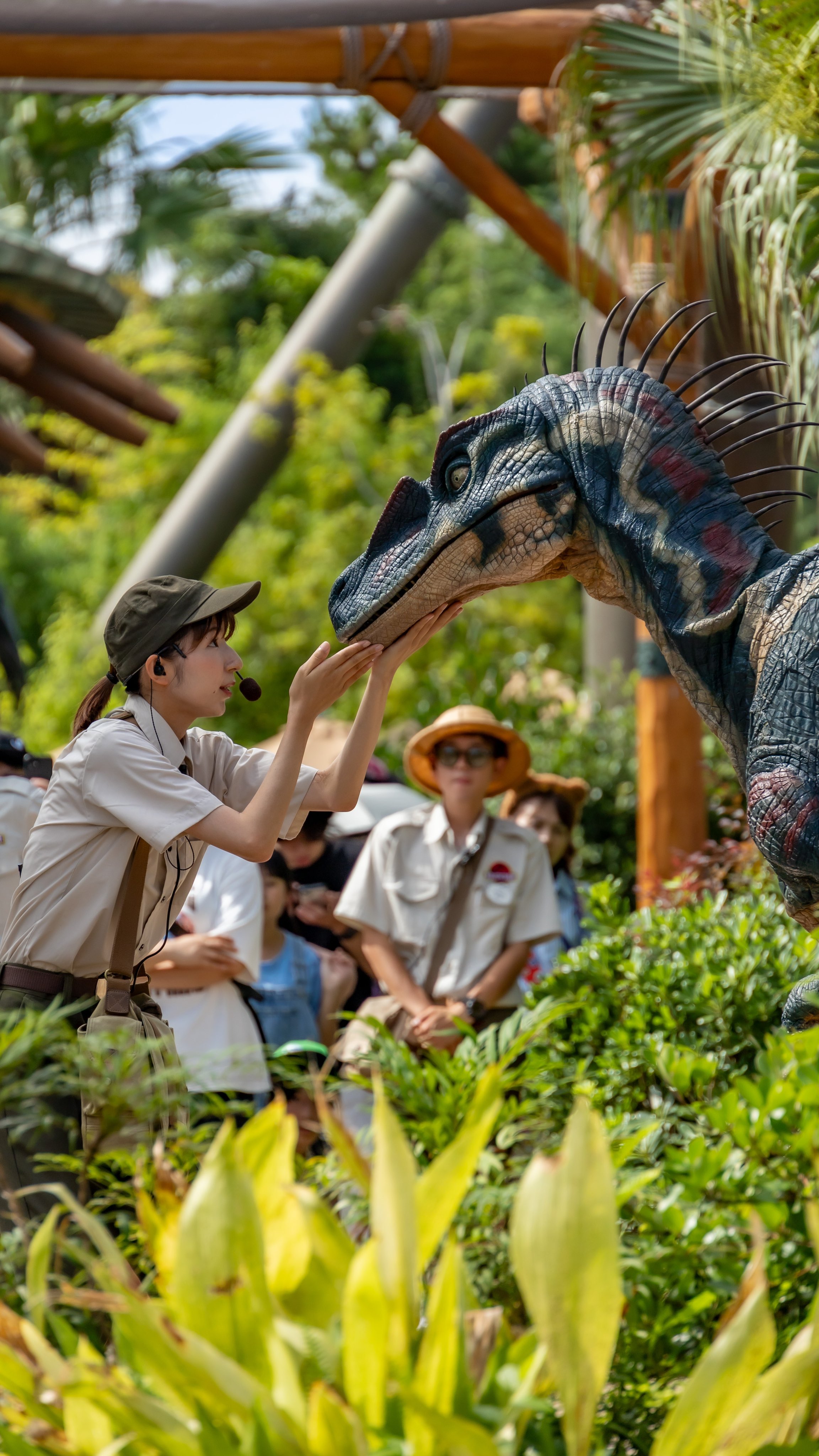 dai on Twitter: "USJ ユニバ ジュラシック パーク ダイナソー ミート ＆ グリート ’23年7月2日（日） ちづるちゃん https://t.co/D1NzxBJER0 ...