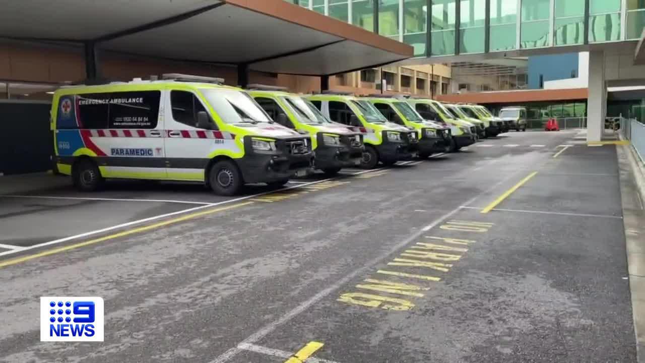 9News Melbourne on Twitter: "Funding has been pulled from two frontline health programs helping ...