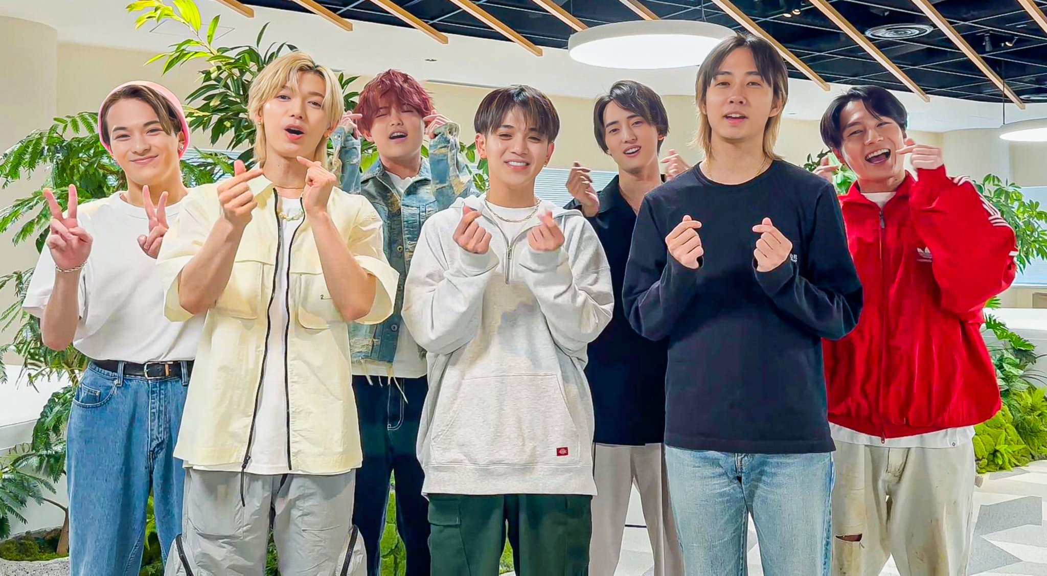 Bandwagon PH on Twitter: "Travis Japan (@TravisJapan_cr) on their sweet new single 'Candy Kiss ...