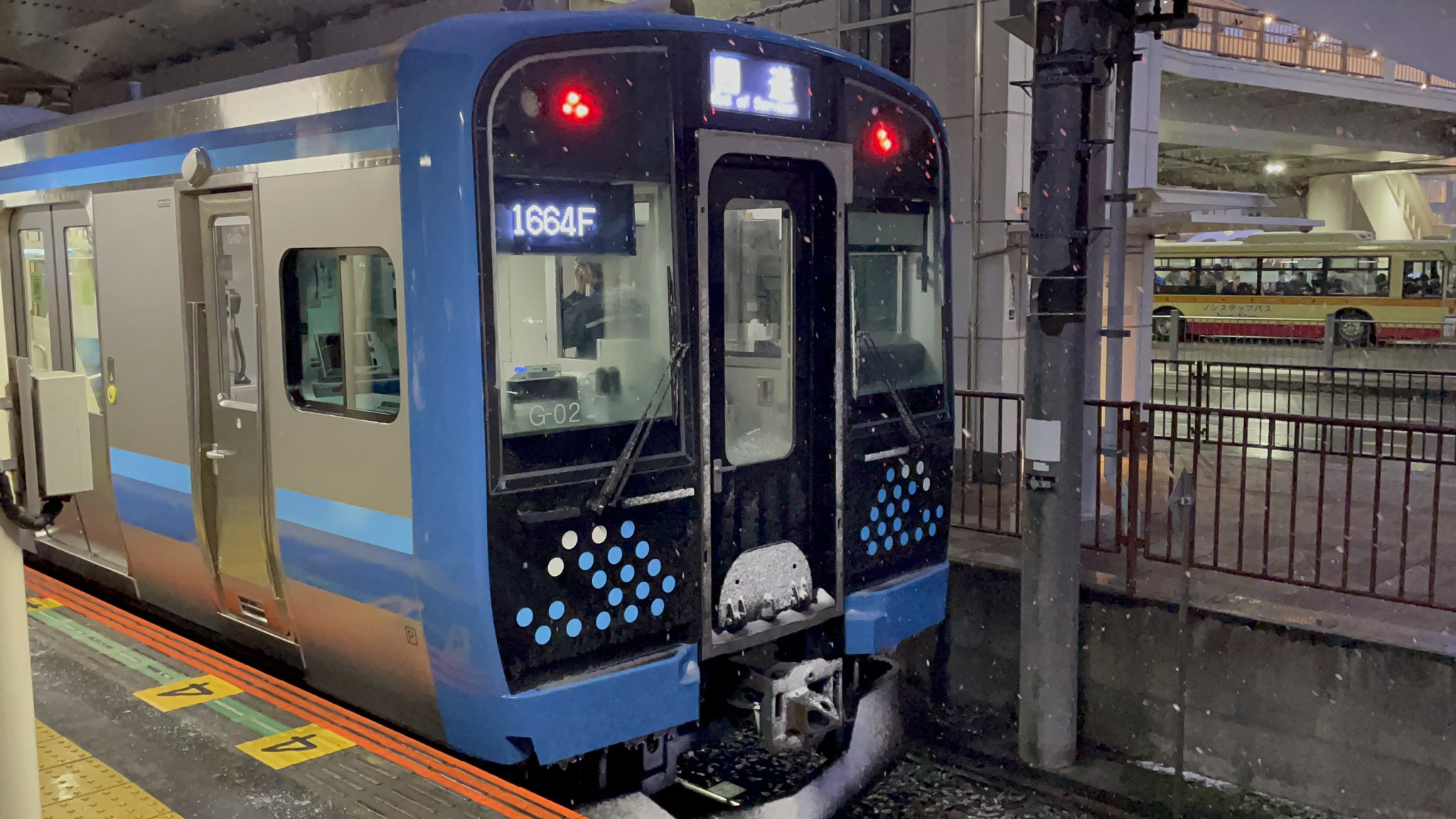 ハロ鉄Acty'23@mm'22小田湘南線©︎💉💉💉💉 on Twitter: "OCHA NORMA「ちょっと情緒不安定？…夏」聴いて感じる神奈川県を走るこれらの電車、絶対走る場所間違えた ...