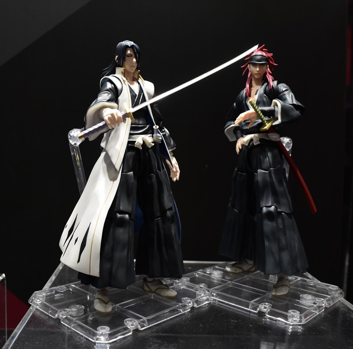 Bleach Renji And Byakuya