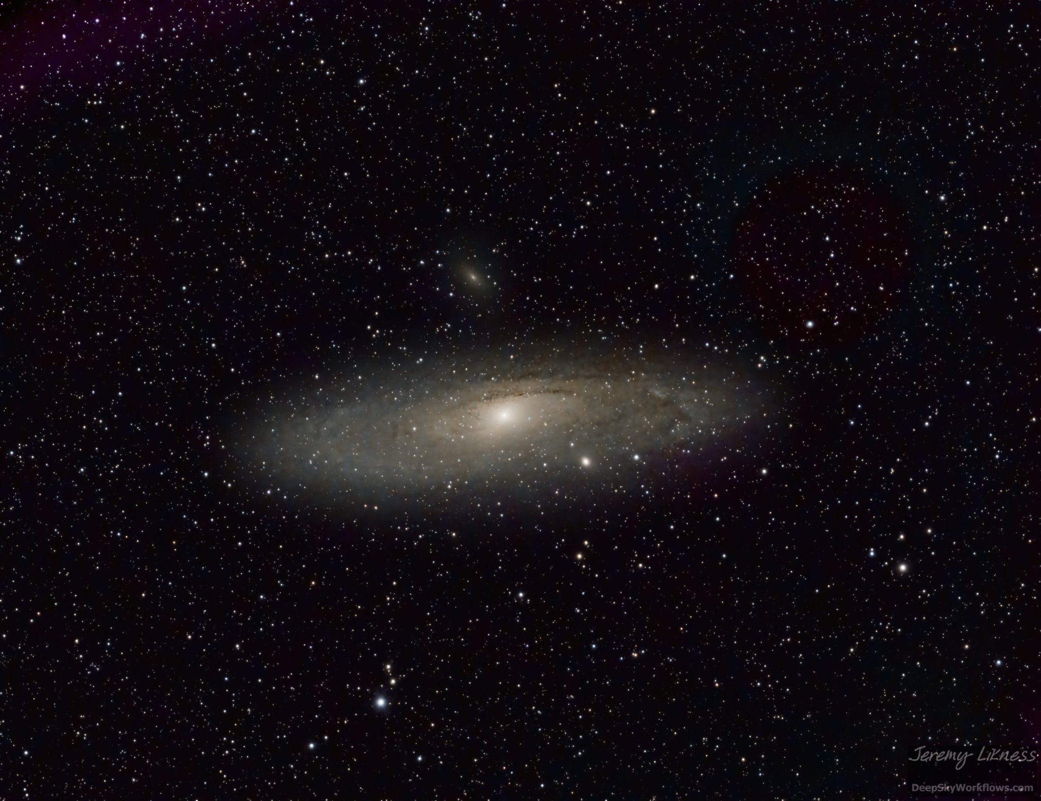 Deep Sky Workflows on Twitter: "Full moon? No problem. M31: the Andromeda Galaxy is both large ...