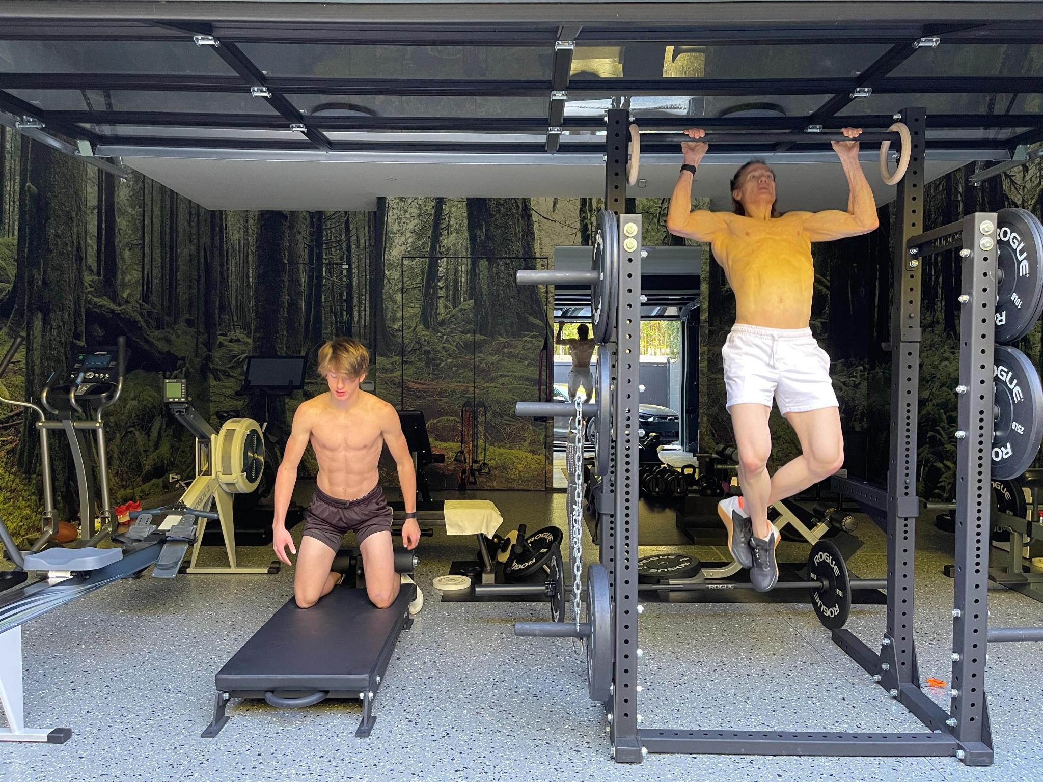 Squat Rack Wallpaper