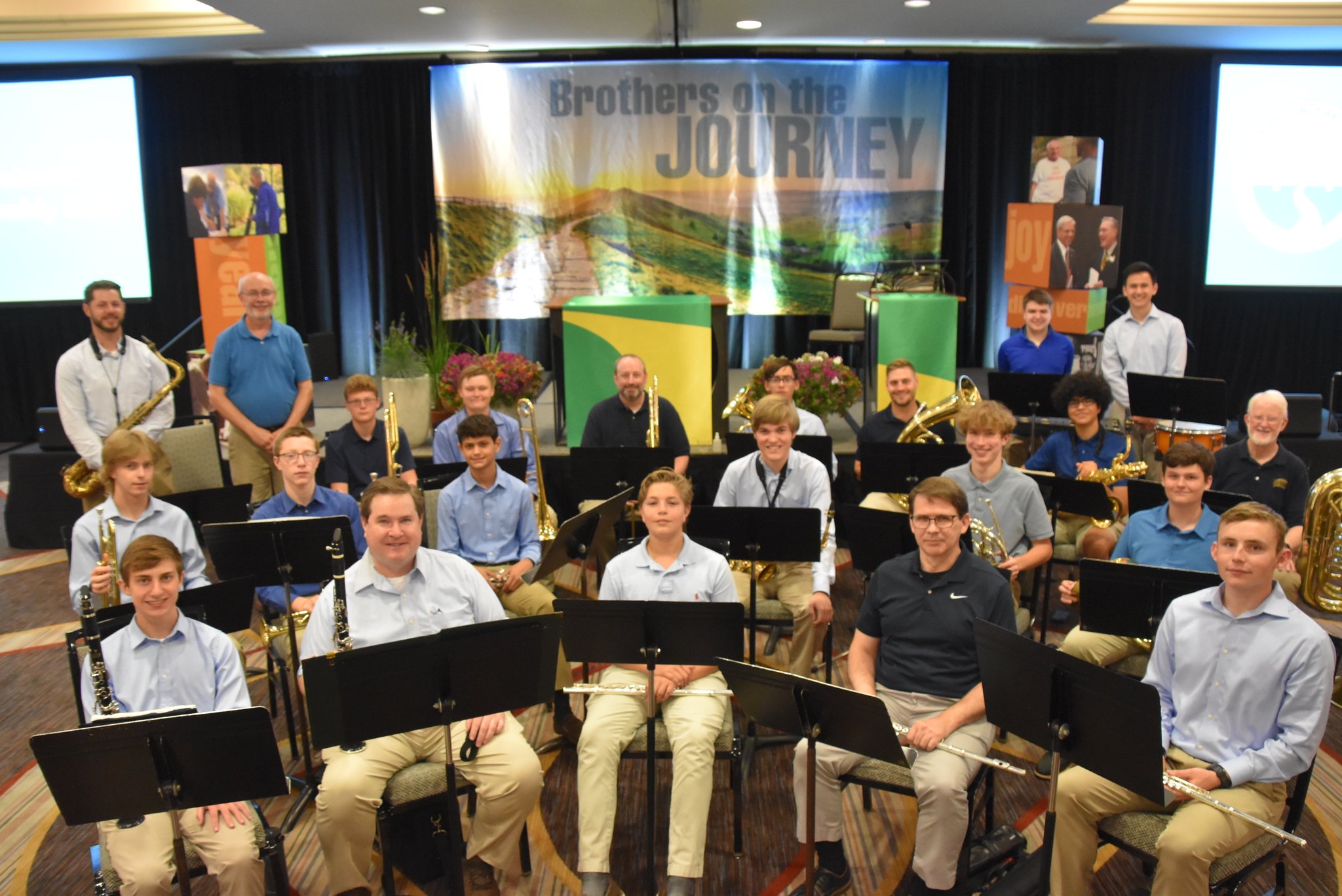 Mr. Philip Rone on Twitter: "Current Band students and alumni participated in a special joint ...