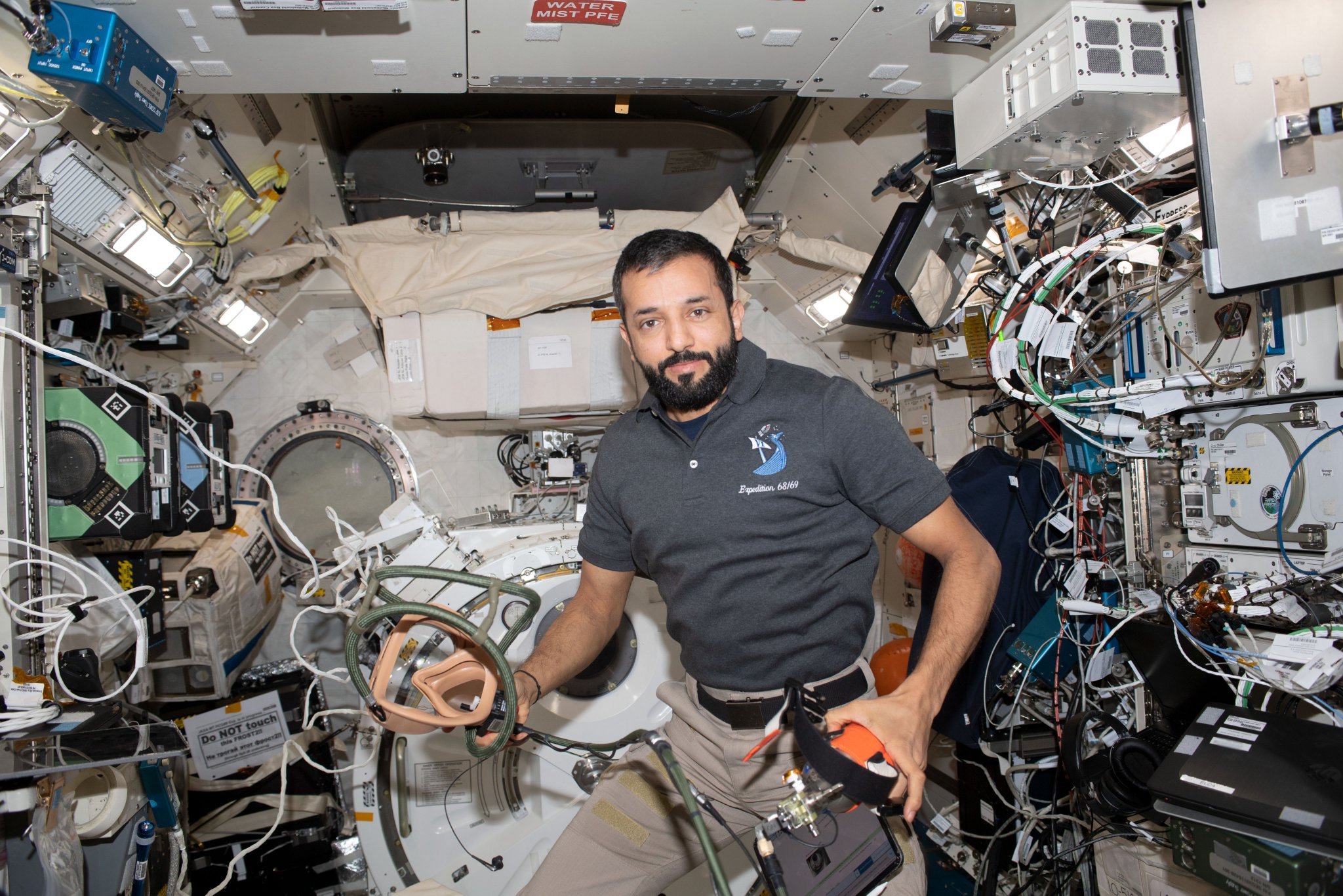Mbr Space Centre On Twitter Astronaut Sultan Alneyadi Holding The
