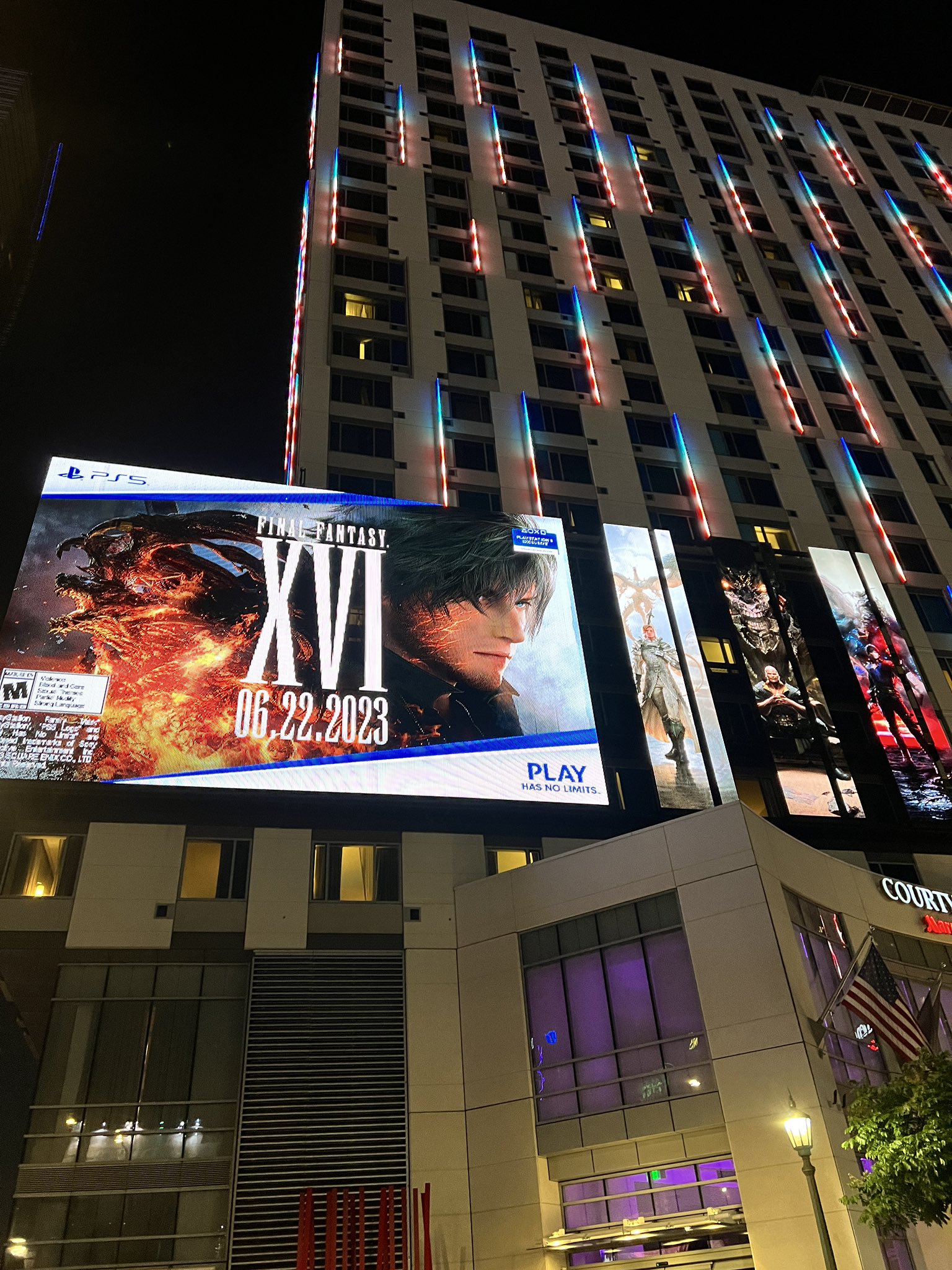 ☆オードリーAudrey☆ on Twitter: "Very sexy FF16 ads around Downtown LA this week 😌😌 https://t.co ...