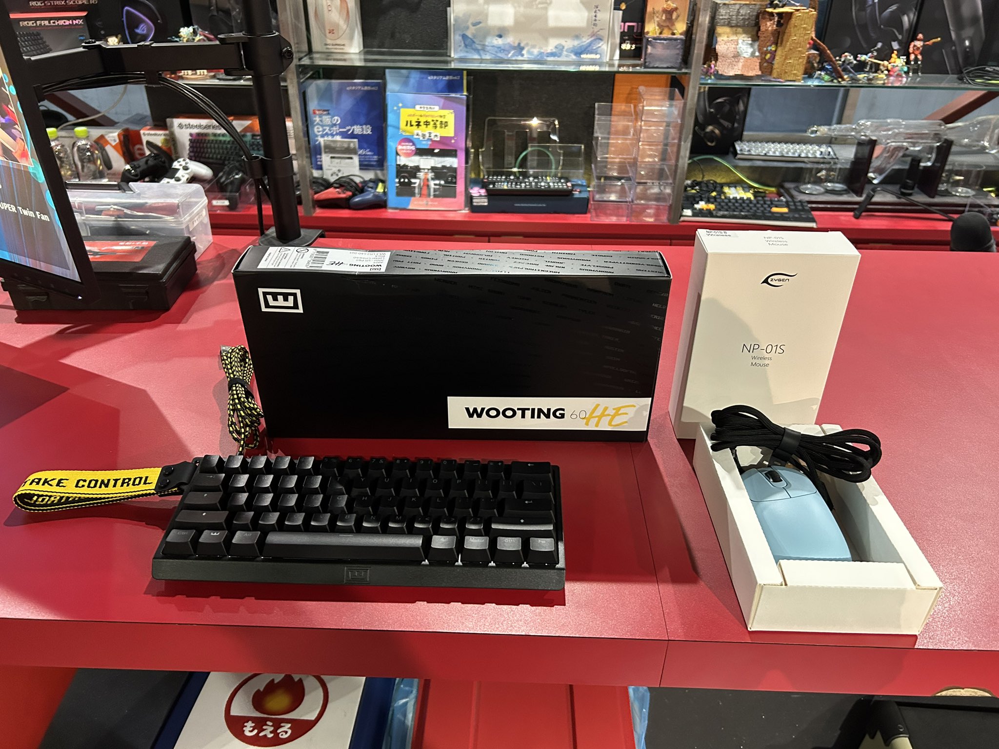 eSports Cafe Absolute @大阪心斎橋 on Twitter: "@WootingKB @vaxee_Japan wooting 60HEとvaxee NP01-S ...