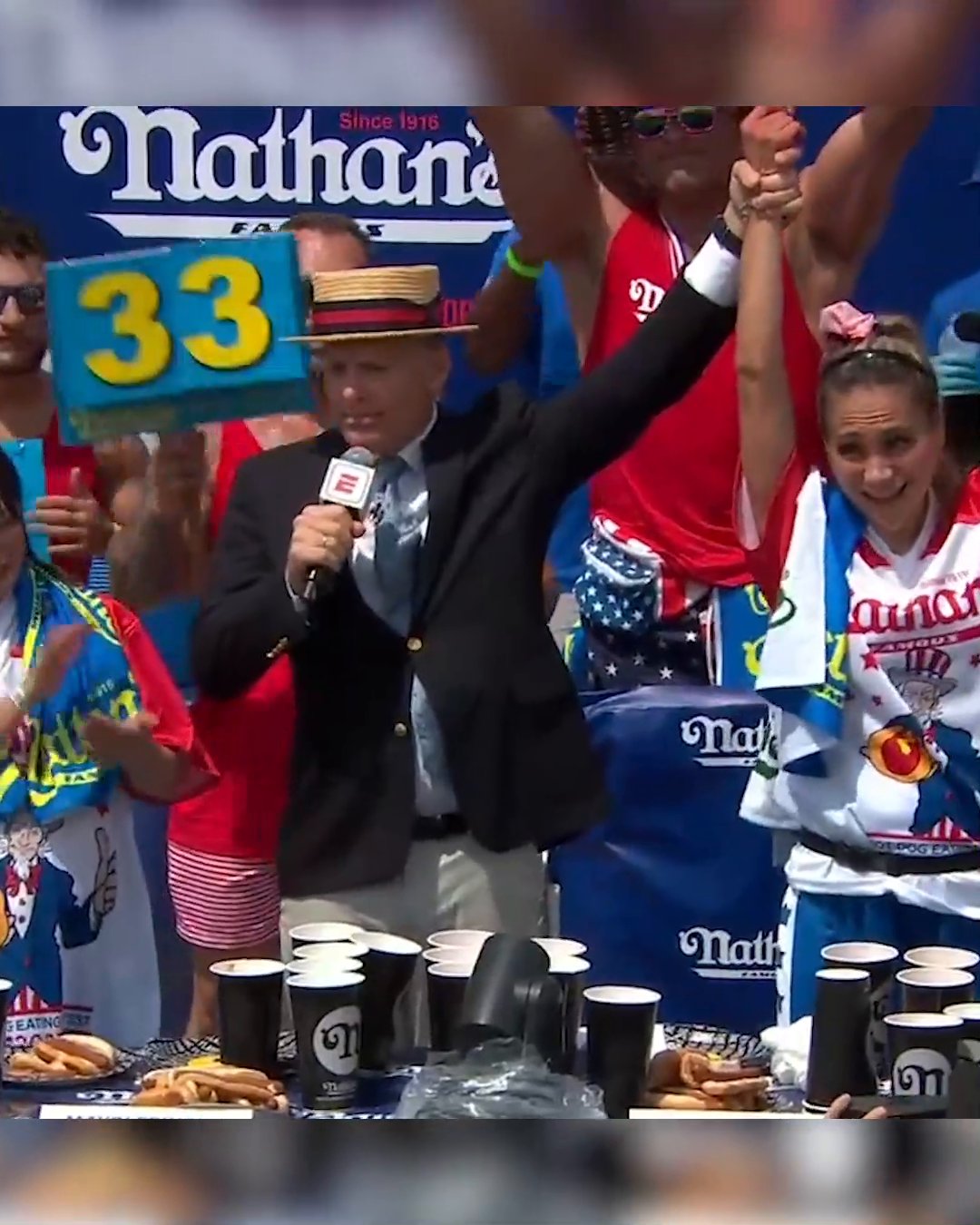 ESPN on Twitter: "MIKI SUDO EATS 39.5 HOT DOGS TO CLAIM HER NINTH NATHAN'S FAMOUS HOT DOG ...
