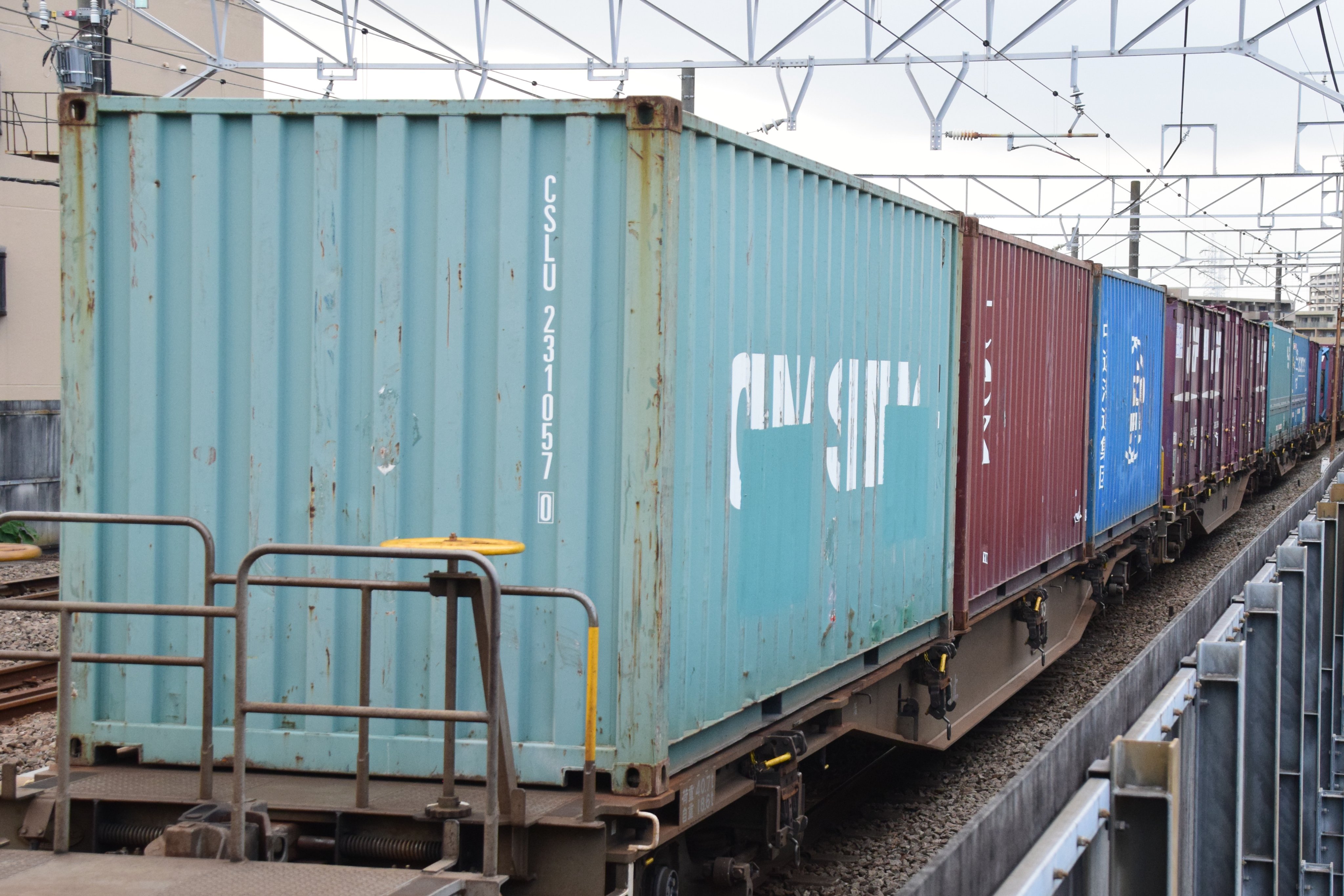 でぃ on Twitter: "4072レ EF65 2065 四塩化珪素×2 U47A-38313 NX COSCO青, tex, CHINA SHIPPING 20ft、TRITON×5 ...