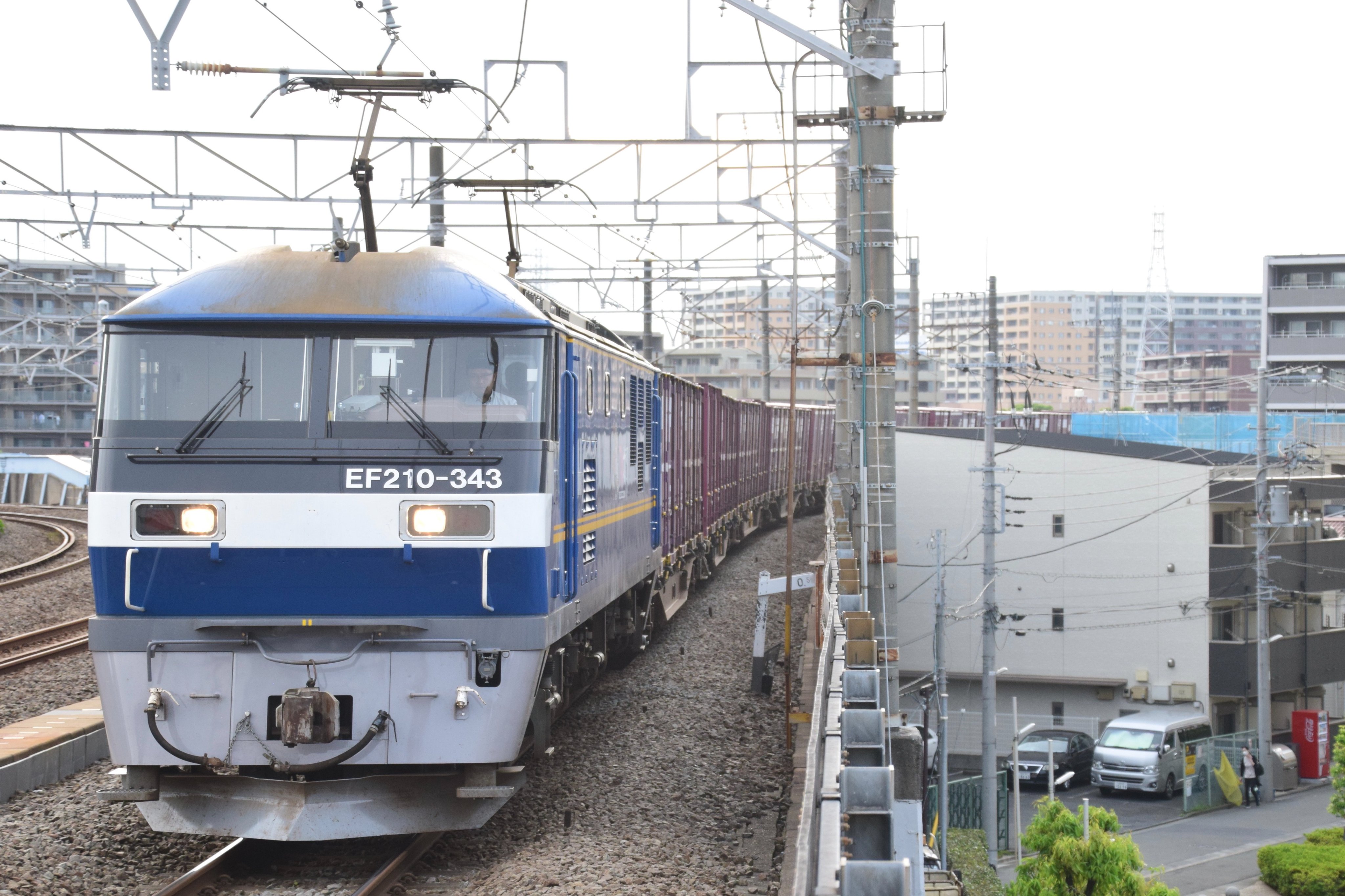 でぃ on Twitter: "4072レ EF65 2065 四塩化珪素×2 U47A-38313 NX COSCO青, tex, CHINA SHIPPING 20ft、TRITON×5 ...