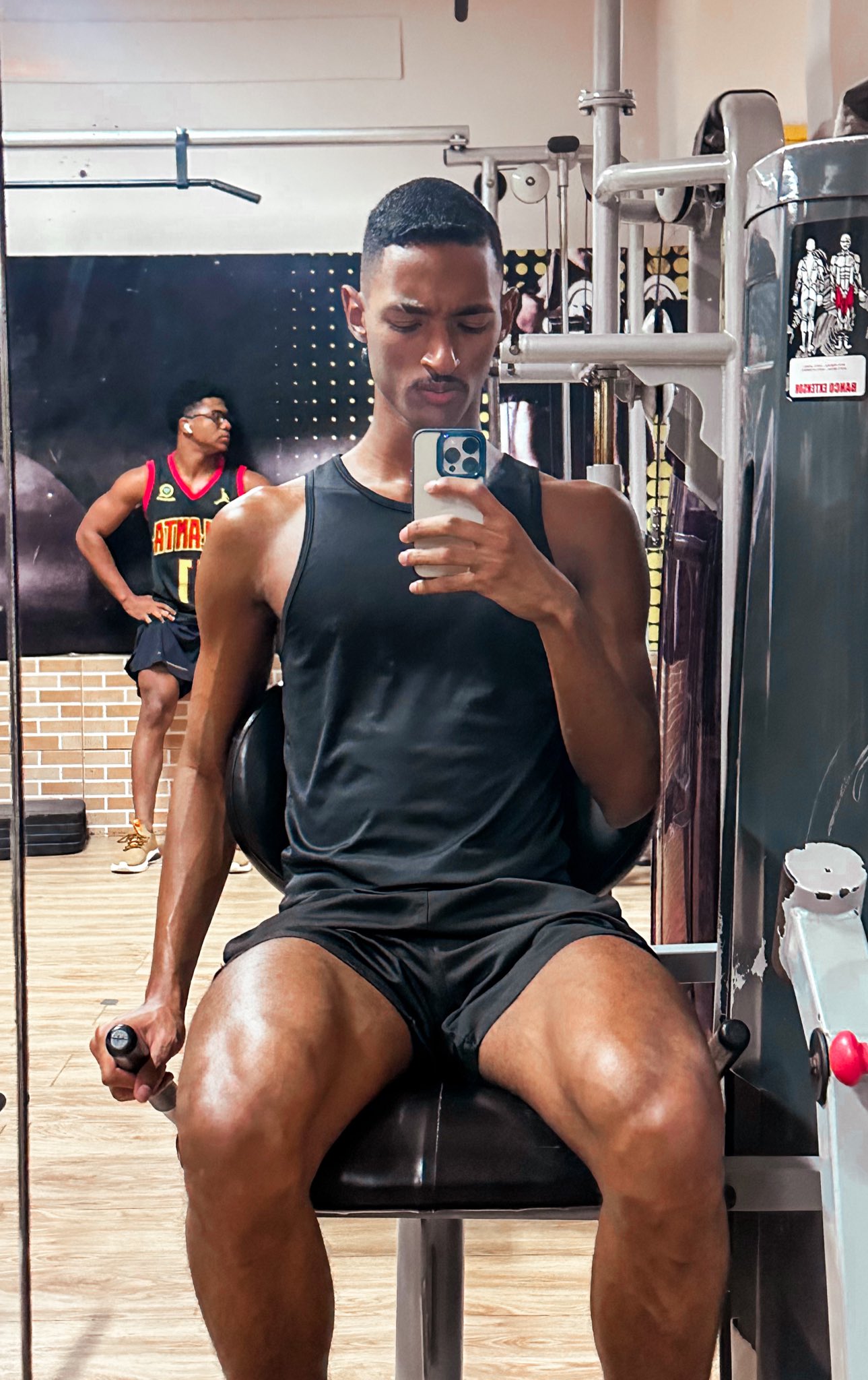 rapha on Twitter: "cortei o cabelo gostaram https://t.co/tp9PxMX8Ll" / Twitter