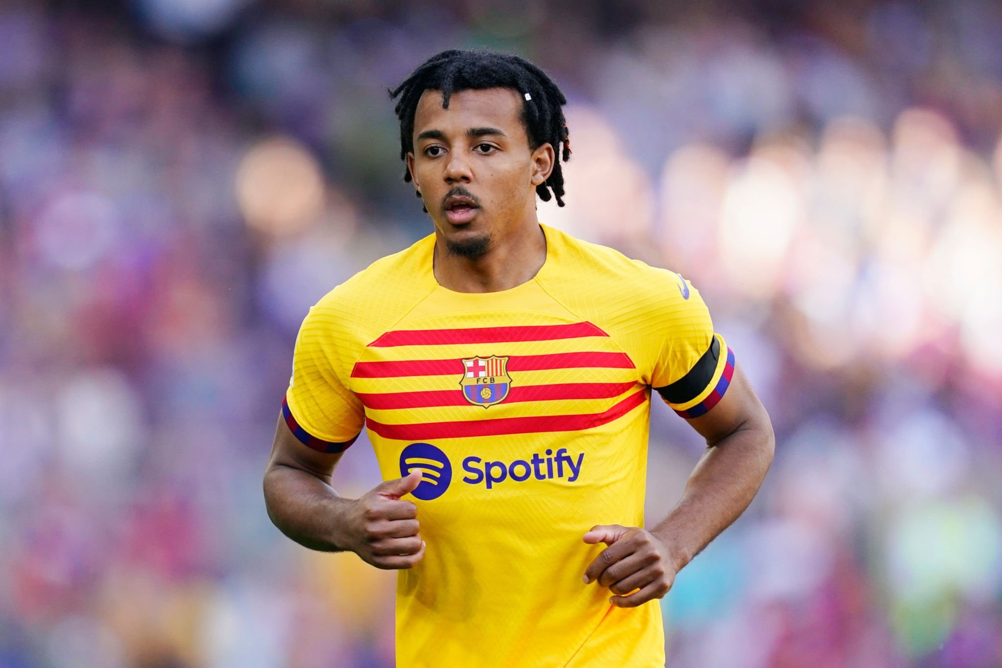 bar-a-universal-on-twitter-espn-s-list-of-the-top-10-right-backs-in
